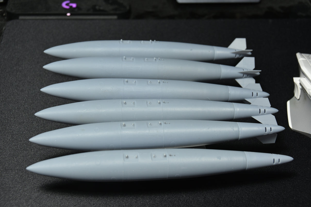 TTM32004 1/32 AERO 1D 300 Gallon Highspeed Drop Tank (Set of 1 ...